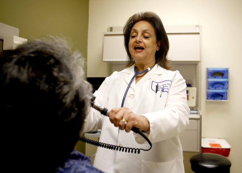 Importing Doctors: Pace of foreign-physician influx may slow | USC ...